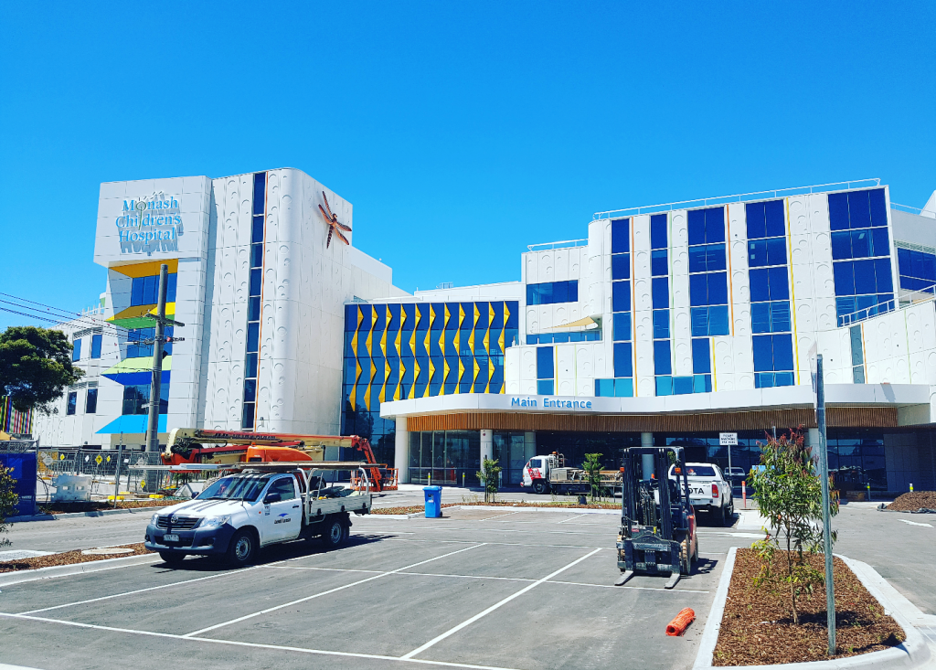 mch-dec-2016 - Monash Children's Hospital